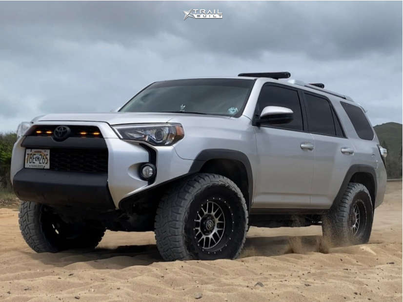 2016 Toyota 4Runner Wheel Offset Slightly Aggressive Leveling Kit ...