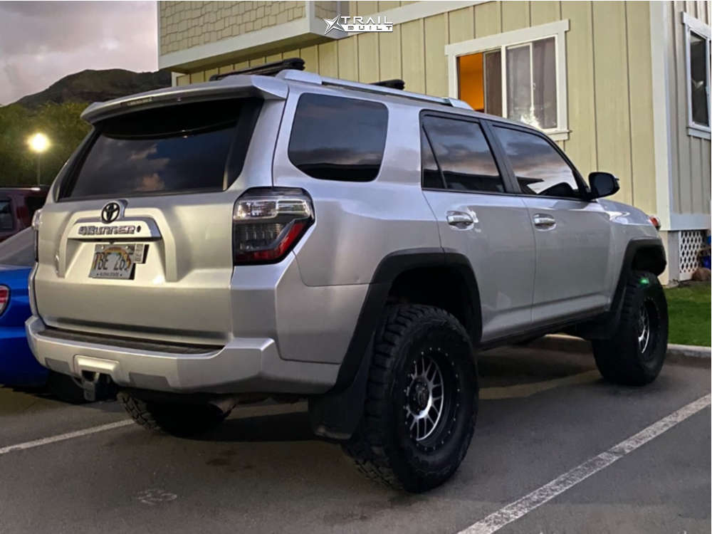 2016 Toyota 4Runner Wheel Offset Slightly Aggressive Leveling Kit ...
