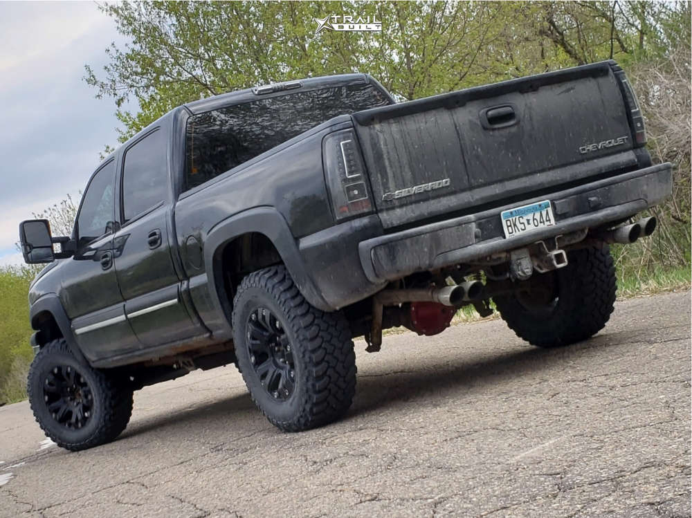 2005 Chevrolet Silverado 1500 Wheel Offset Aggressive > 1" Outside ...