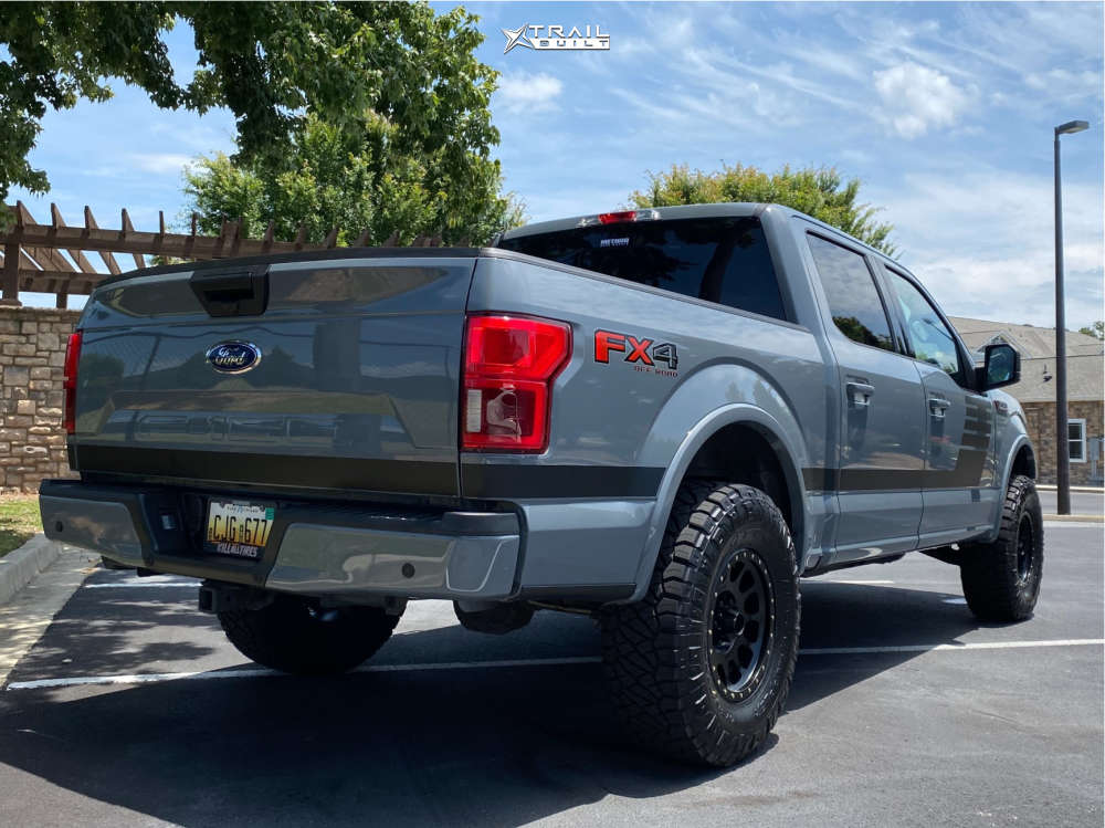 2019 Ford F-150 Wheel Offset Aggressive > 1" Outside Fender Suspension ...