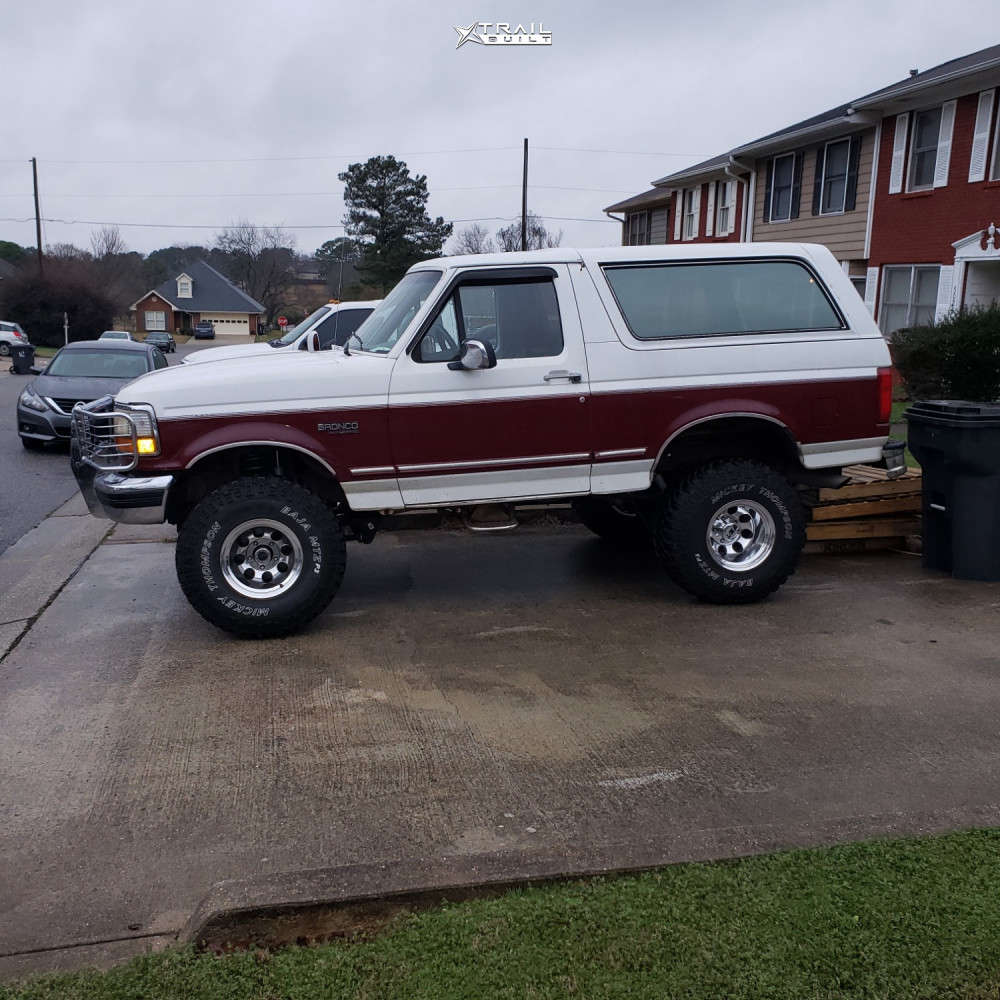 1993 Ford Bronco 6 Inch Lift