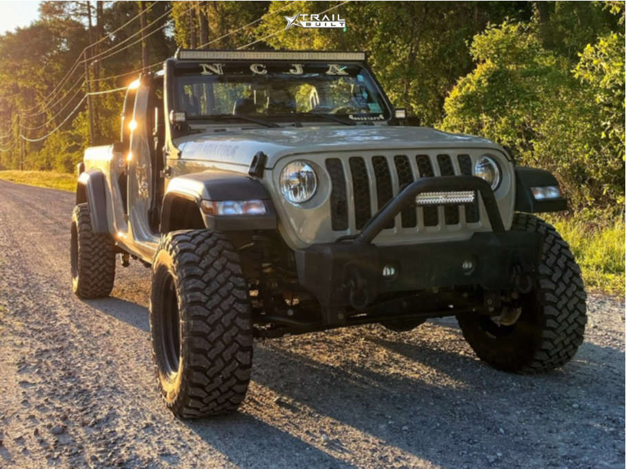 2020 Jeep Gladiator Wheel Offset Aggressive > 1" Outside Fender ...