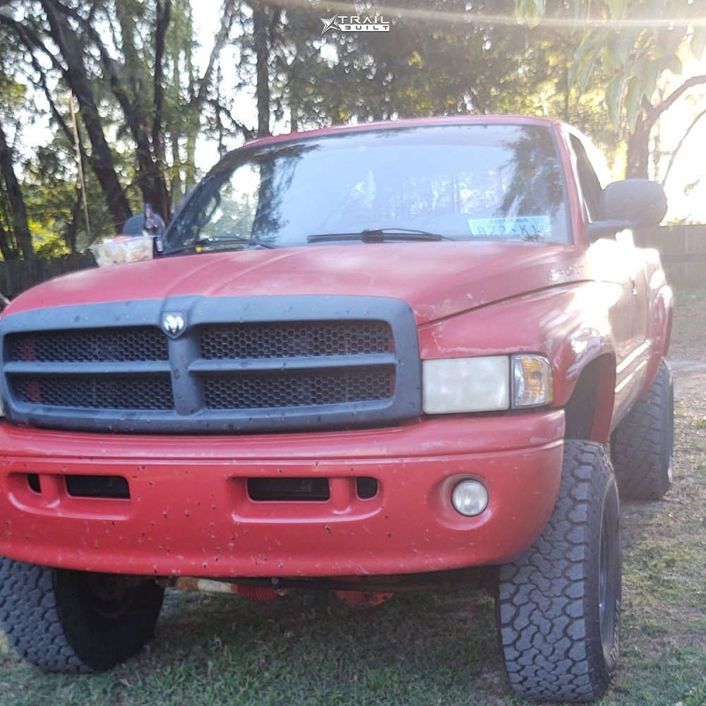 2000 Dodge Ram 1500 Wheel Offset Slightly Aggressive Suspension Lift 6 ...