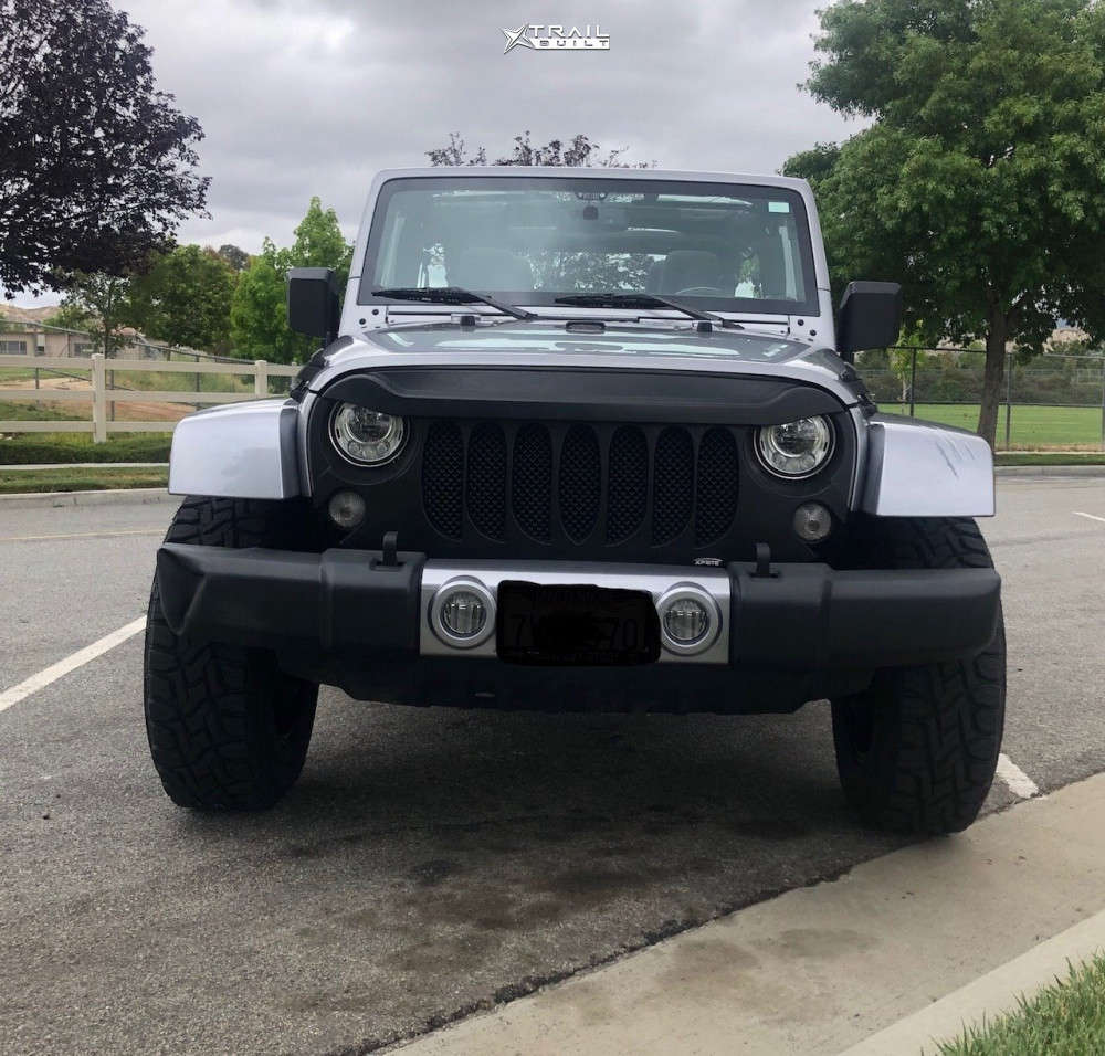 2017 Jeep Wrangler Wheel Offset Aggressive > 1" Outside Fender Stock ...