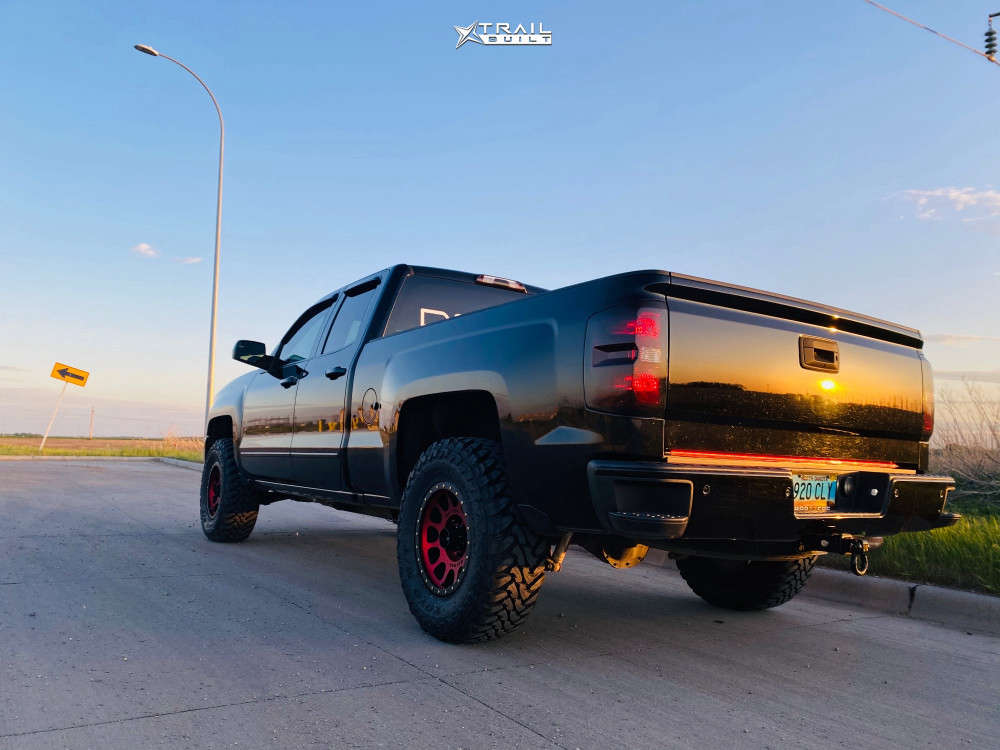 2018 Chevrolet Silverado 1500 Wheel Offset Aggressive > 1" Outside ...