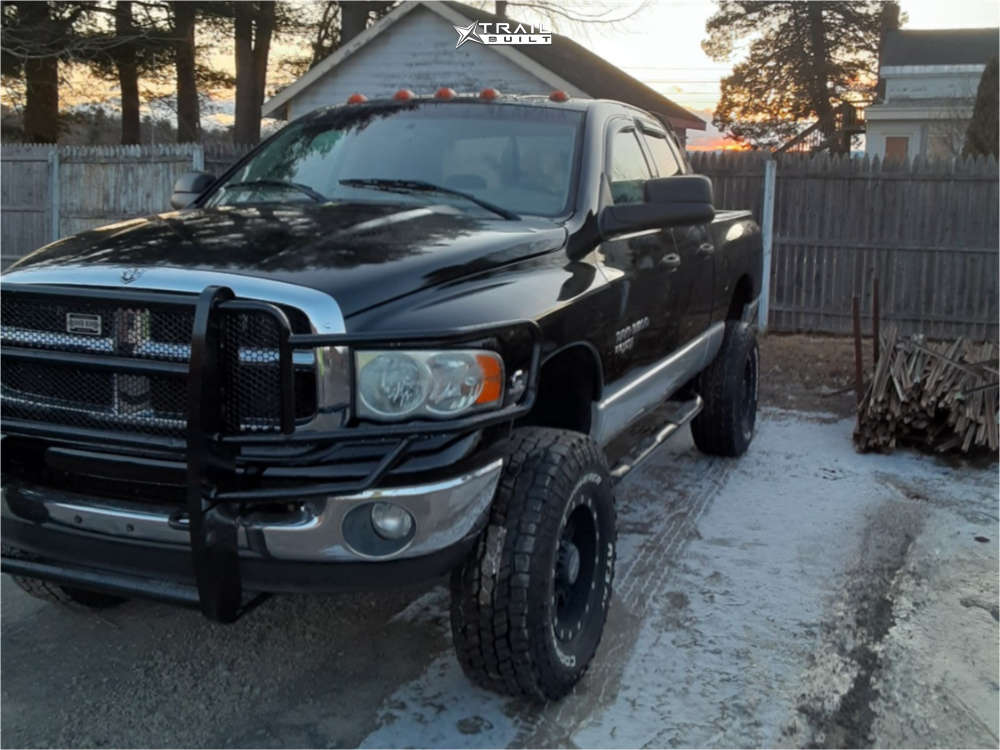2005 Dodge Ram 3500 Wheel Offset Aggressive > 1" Outside Fender ...
