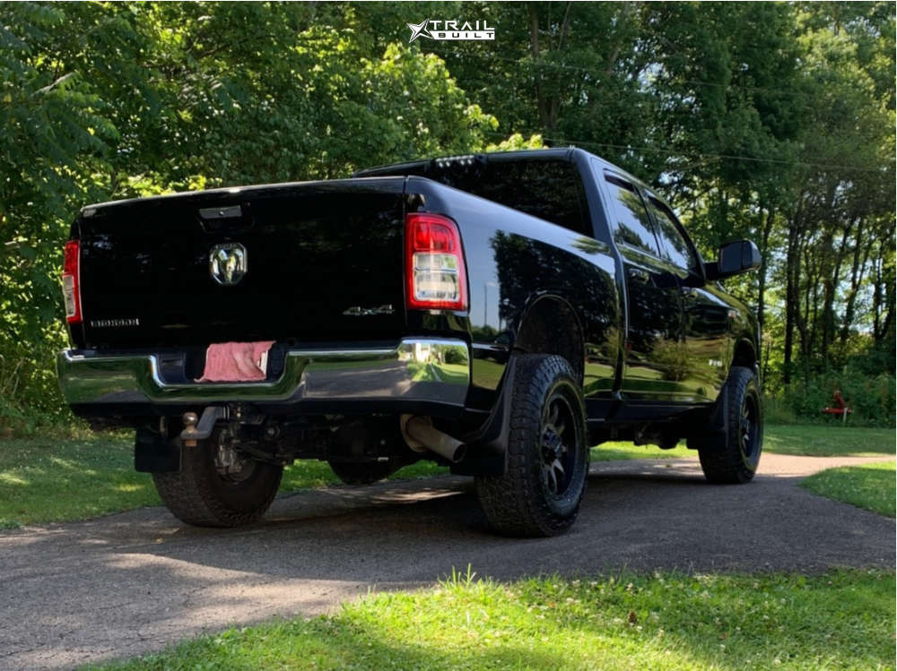 2019 Ram 2500 Wheel Offset Aggressive > 1" Outside Fender Stock ...