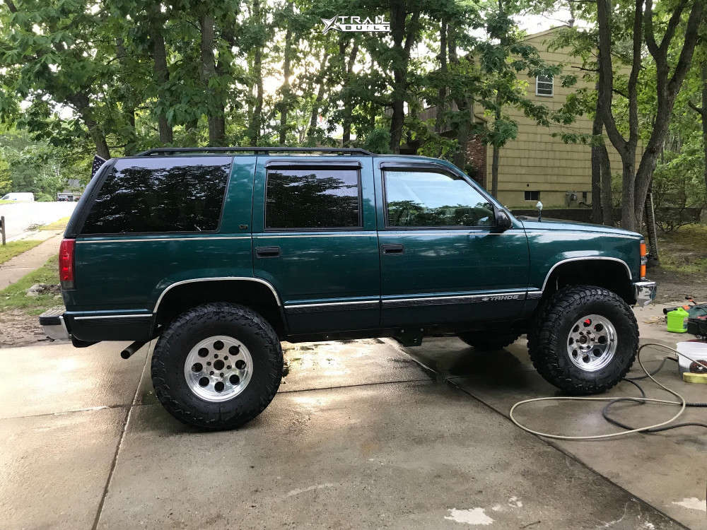 1998 Chevrolet Tahoe Wheel Offset Slightly Aggressive Suspension Lift 6 ...