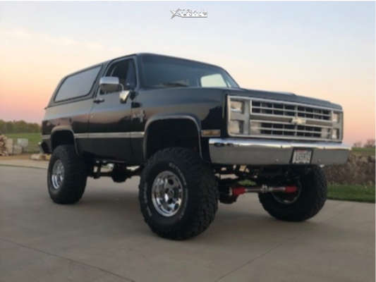 1987 Chevrolet Blazer Wheel Offset Aggressive > 1" Outside Fender ...