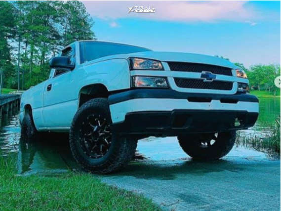 2004 Chevrolet Silverado 1500 Wheel Offset Aggressive > 1" Outside ...