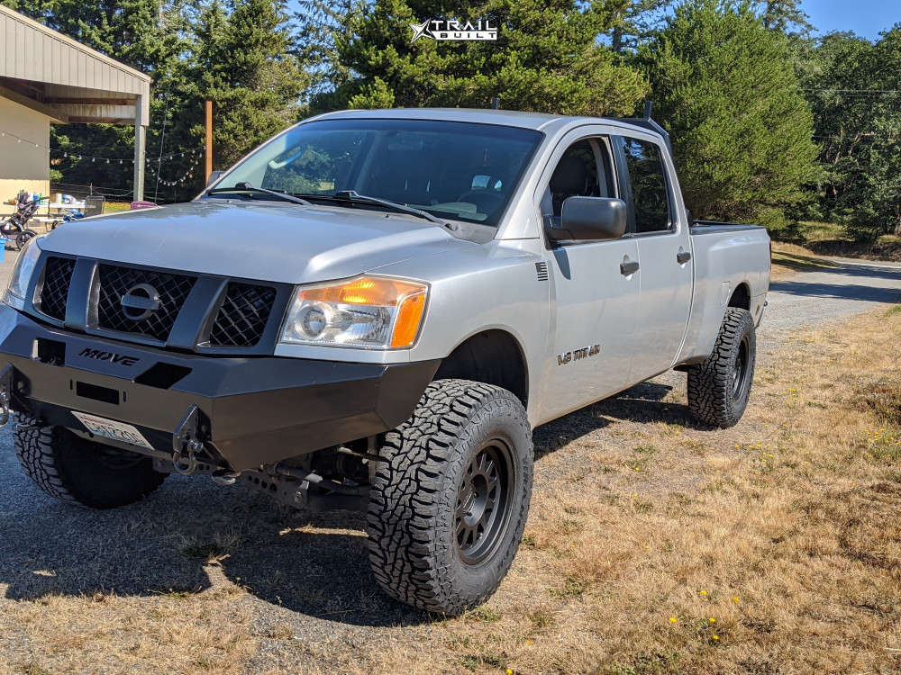 2008 Nissan Titan Wheel Offset Aggressive > 1" Outside Fender ...