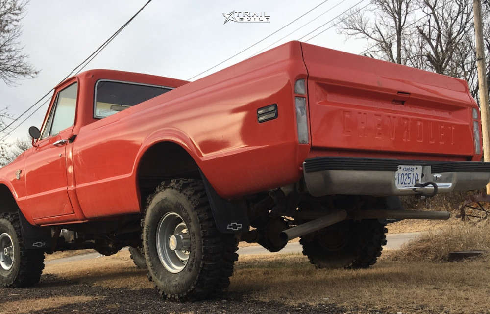 1968 Chevrolet K10 Pickup Wheel Offset Aggressive > 1" Outside Fender ...