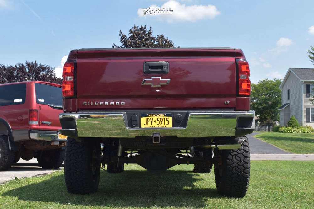 2015 Chevrolet Silverado 1500 Wheel Offset Aggressive > 1" Outside ...
