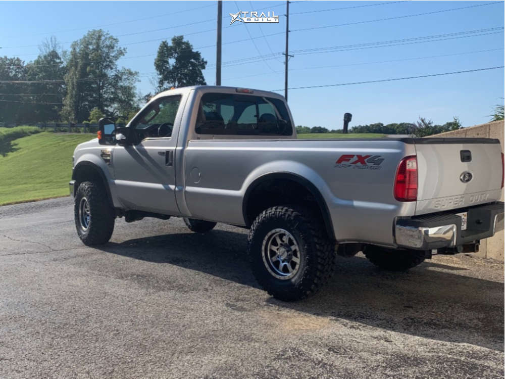 2010 Ford F-250 Super Duty Wheel Offset Aggressive > 1" Outside Fender ...