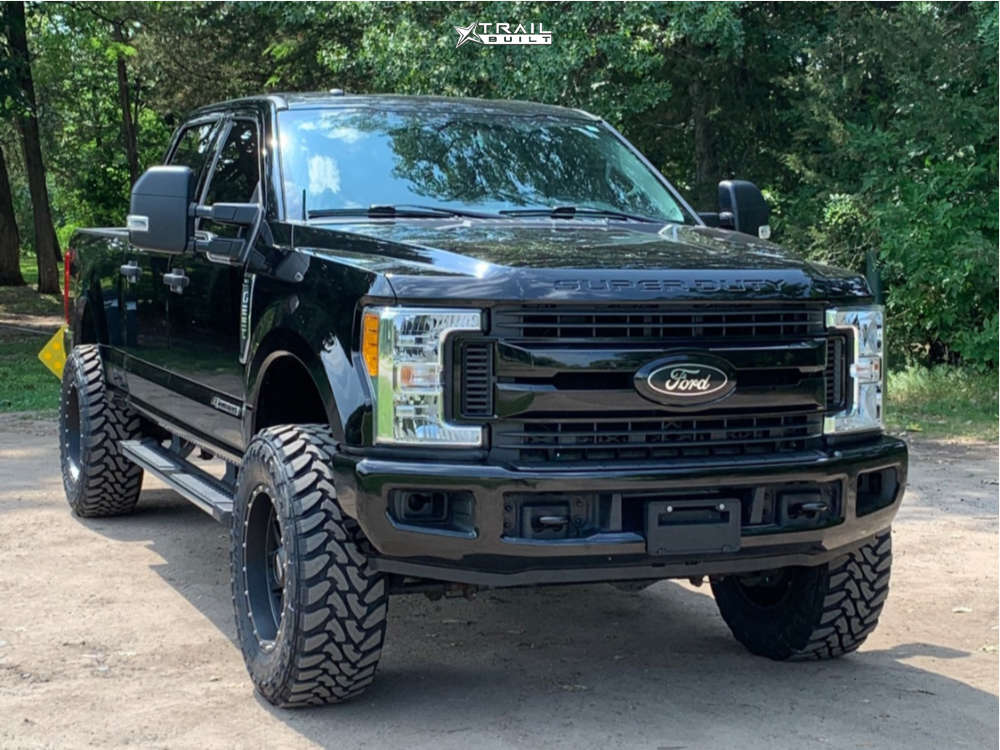 2017 Ford F-250 Super Duty Wheel Offset Aggressive > 1" Outside Fender ...