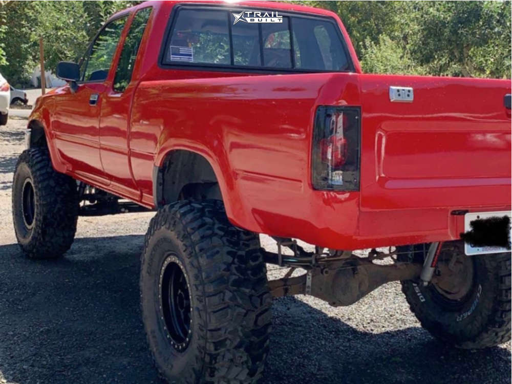 1991 Toyota Pickup Wheel Offset Super Aggressive 3"-5" Suspension Lift ...