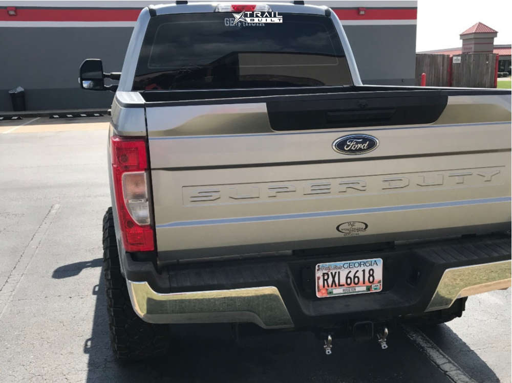 2020 Ford F-250 Super Duty Wheel Offset Aggressive > 1" Outside Fender ...