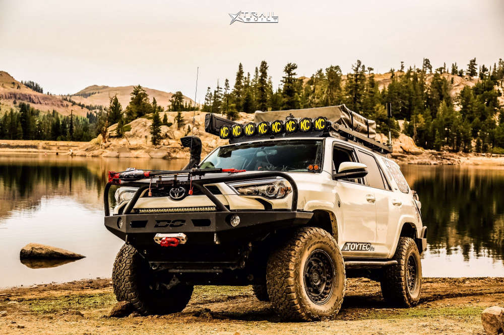 2015 Toyota 4Runner Wheel Offset Aggressive > 1" Outside Fender ...