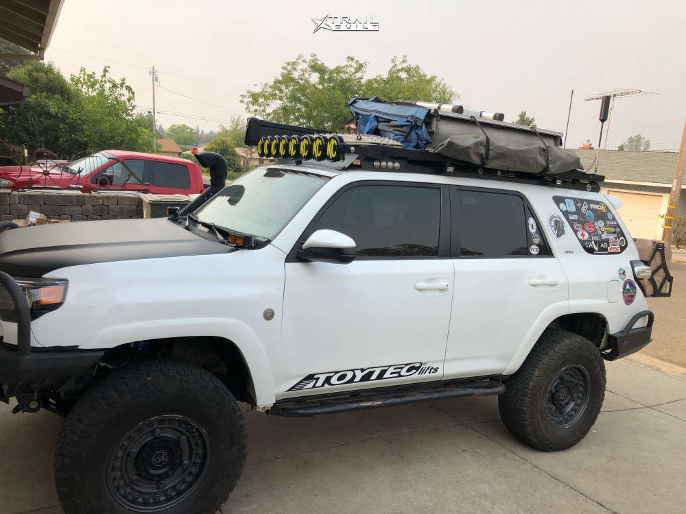 2015 Toyota 4Runner Wheel Offset Aggressive > 1" Outside Fender ...