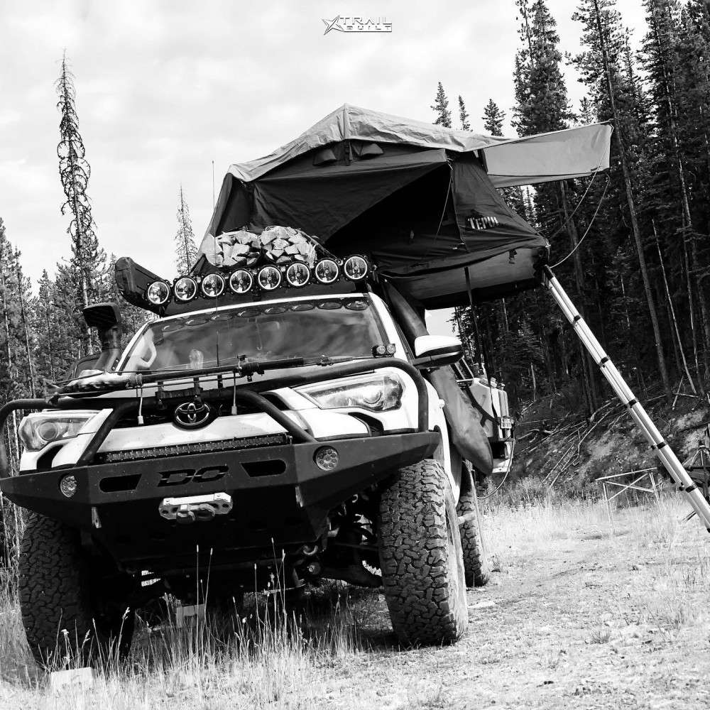 2015 Toyota 4Runner Wheel Offset Aggressive > 1" Outside Fender ...