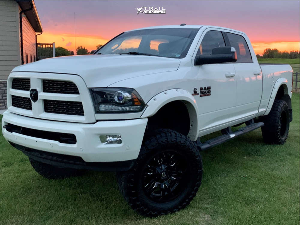 2017 Ram 3500 Wheel Offset Aggressive > 1" Outside Fender Suspension ...