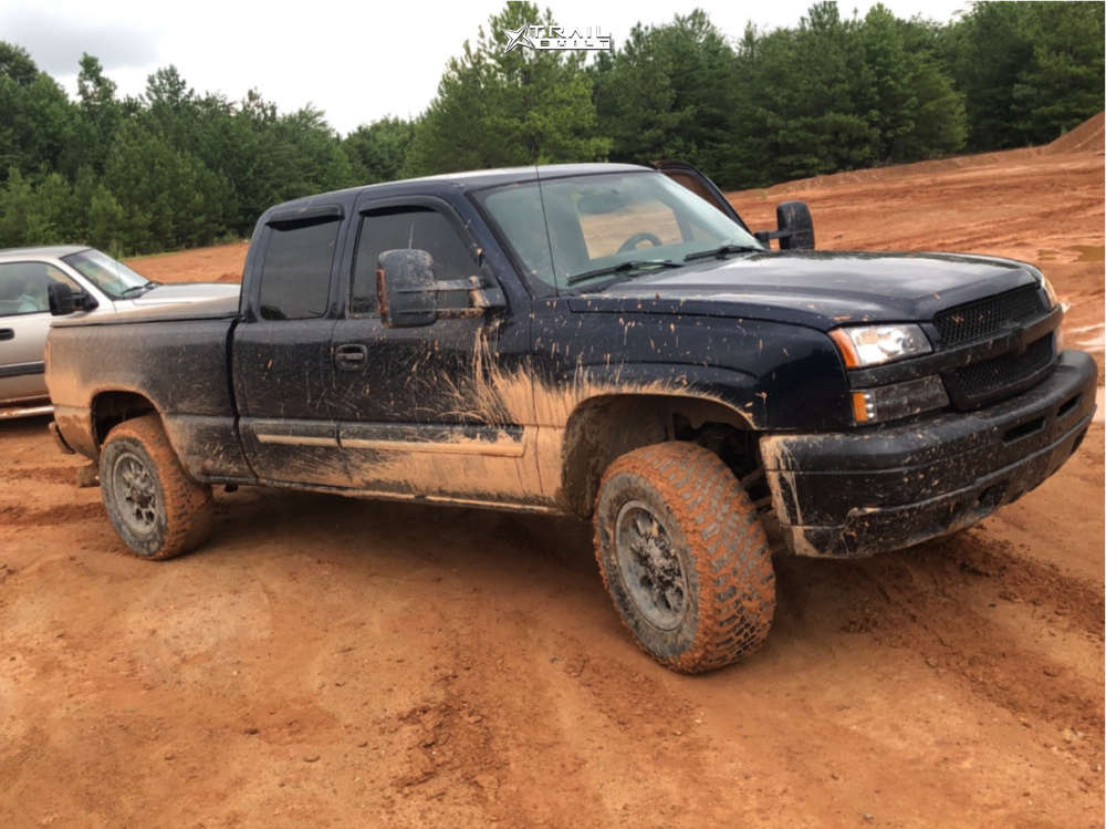 2005 Chevrolet Silverado 1500 Wheel Offset Slightly Aggressive Leveling ...