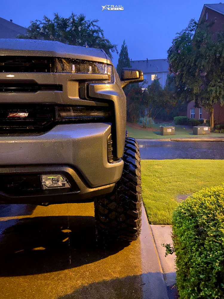 2019 Chevrolet Silverado 1500 Wheel Offset Aggressive > 1" Outside ...