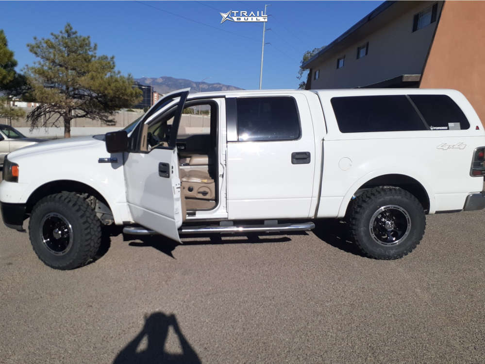 2006 Ford F-150 Wheel Offset Aggressive > 1" Outside Fender Leveling ...
