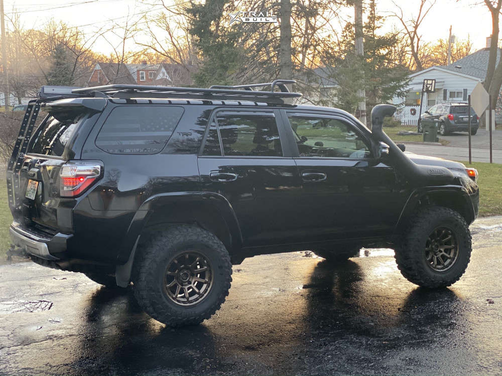 2017 Toyota 4Runner Wheel Offset Aggressive > 1" Outside Fender ...