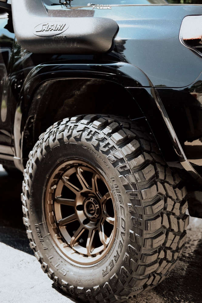 2017 Toyota 4Runner Wheel Offset Aggressive > 1" Outside Fender ...