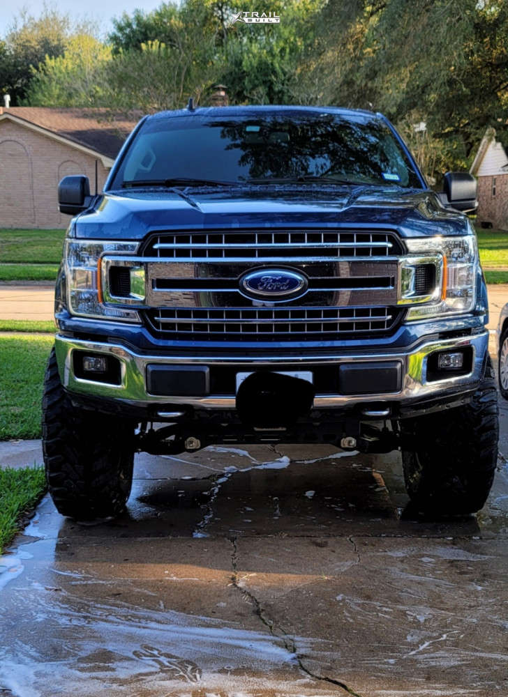 2019 Ford F-150 Wheel Offset Aggressive > 1" Outside Fender Suspension ...