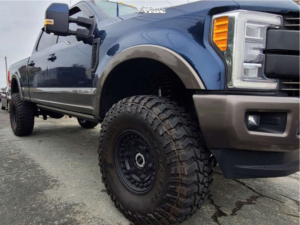 2018 Ford F-250 Super Duty Wheel Offset Aggressive > 1" Outside Fender ...