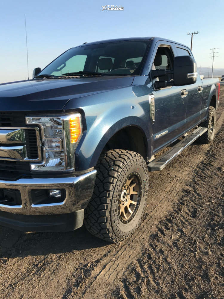 2017 Ford F-250 Super Duty Wheel Offset Slightly Aggressive Leveling ...
