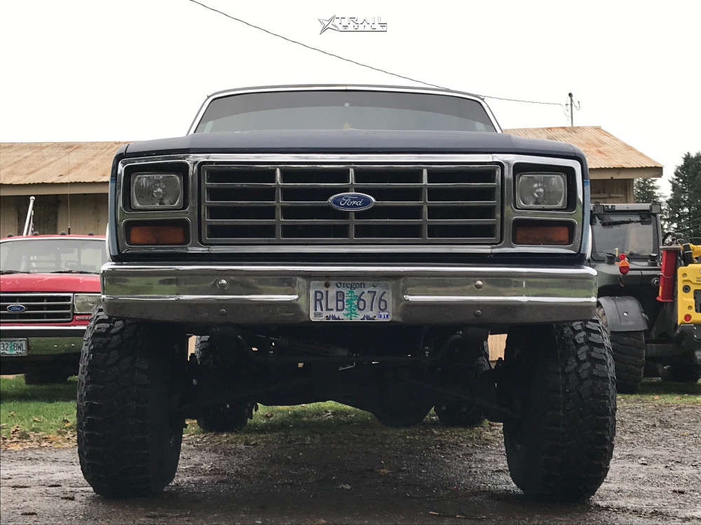 1985 Ford F-250 Wheel Offset Super Aggressive 3"-5" Suspension Lift 4 ...
