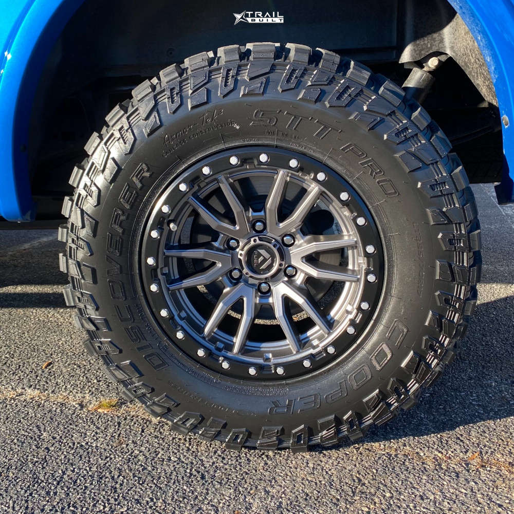 2020 Ford F-150 Wheel Offset Aggressive > 1" Outside Fender Suspension ...