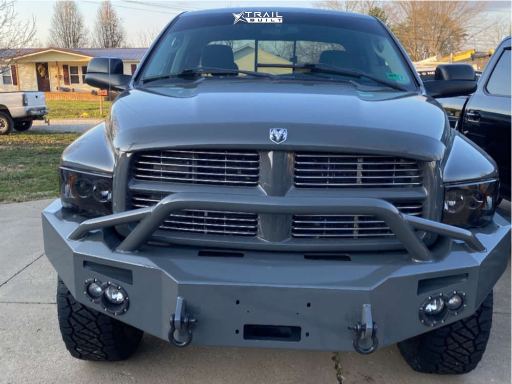 2005 Dodge Ram 2500 Wheel Offset Aggressive > 1" Outside Fender ...