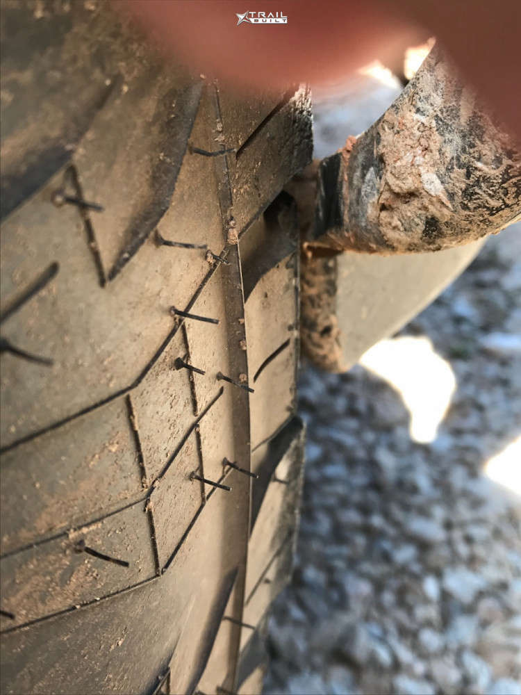 2002 Ford F-150 Wheel Offset Aggressive > 1" Outside Fender Leveling ...