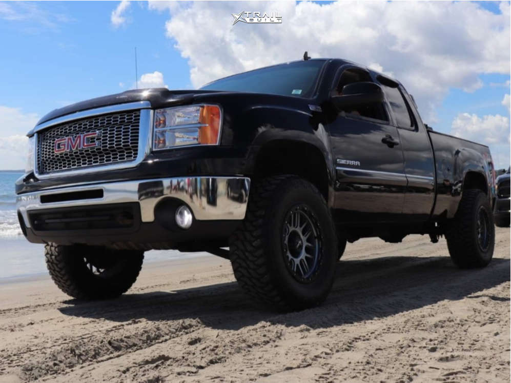 2013 GMC Sierra 1500 Wheel Offset Aggressive > 1" Outside Fender ...