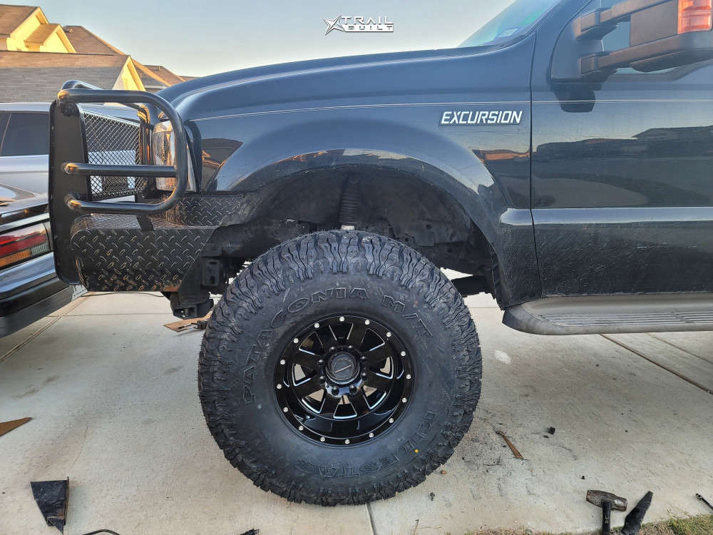 2002 Ford Excursion Wheel Offset Super Aggressive 3"-5" Suspension Lift ...