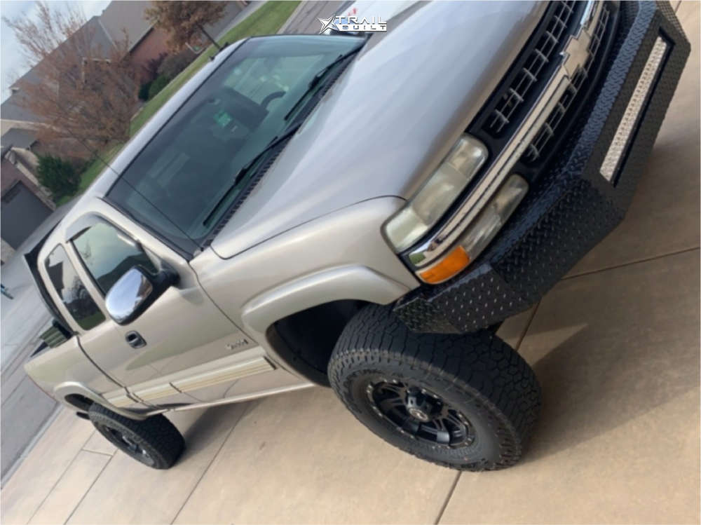 2002 Chevrolet Silverado 1500 Wheel Offset Aggressive > 1" Outside ...