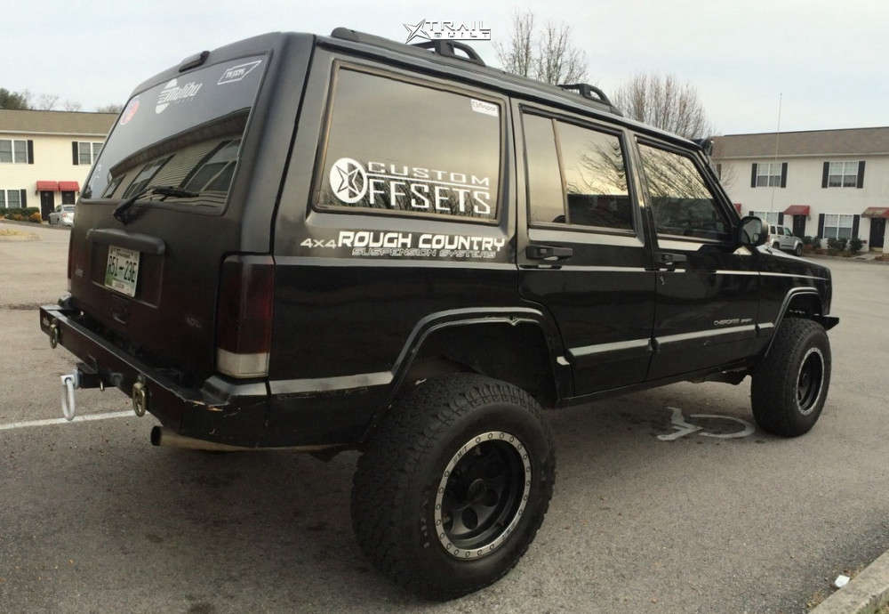 1999 Jeep Cherokee Wheel Offset Aggressive > 1" Outside Fender ...