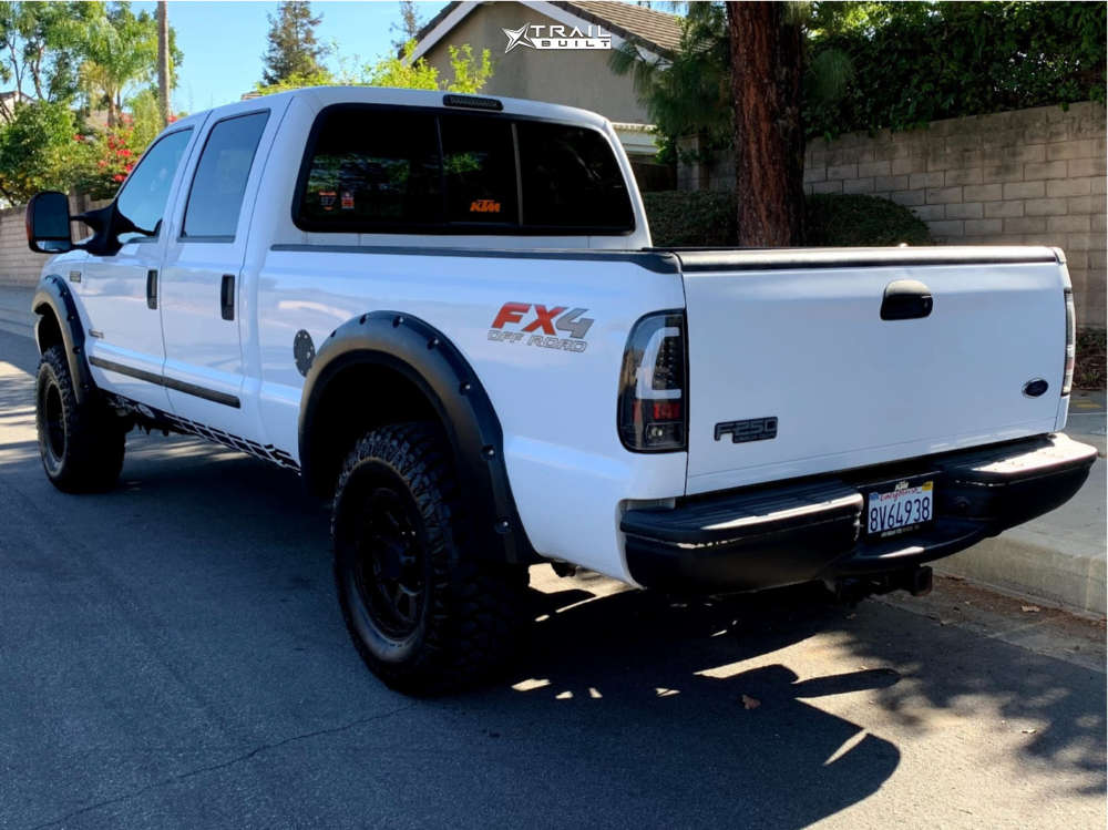 2004 Ford F-250 Super Duty Wheel Offset Slightly Aggressive Leveling ...