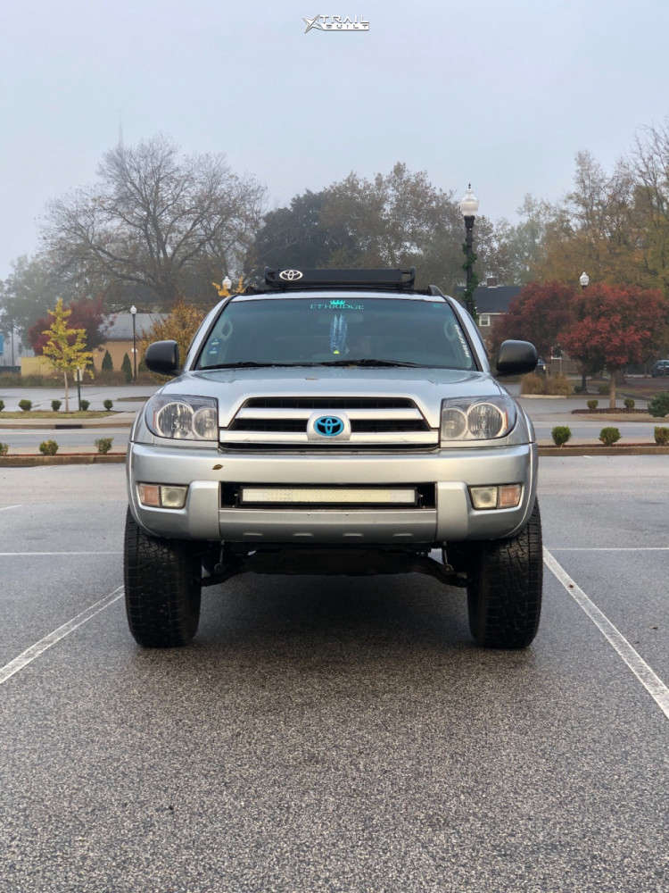 2005 Toyota 4Runner Wheel Offset Aggressive > 1" Outside Fender ...