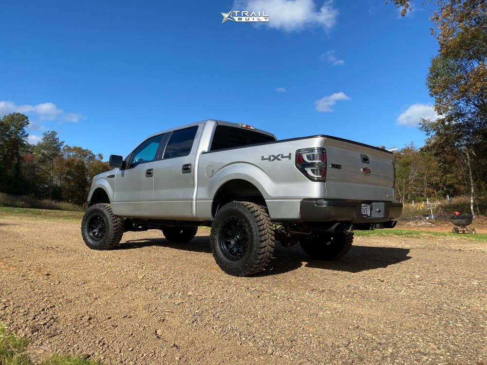2012 Ford F-150 Wheel Offset Aggressive > 1" Outside Fender Suspension ...