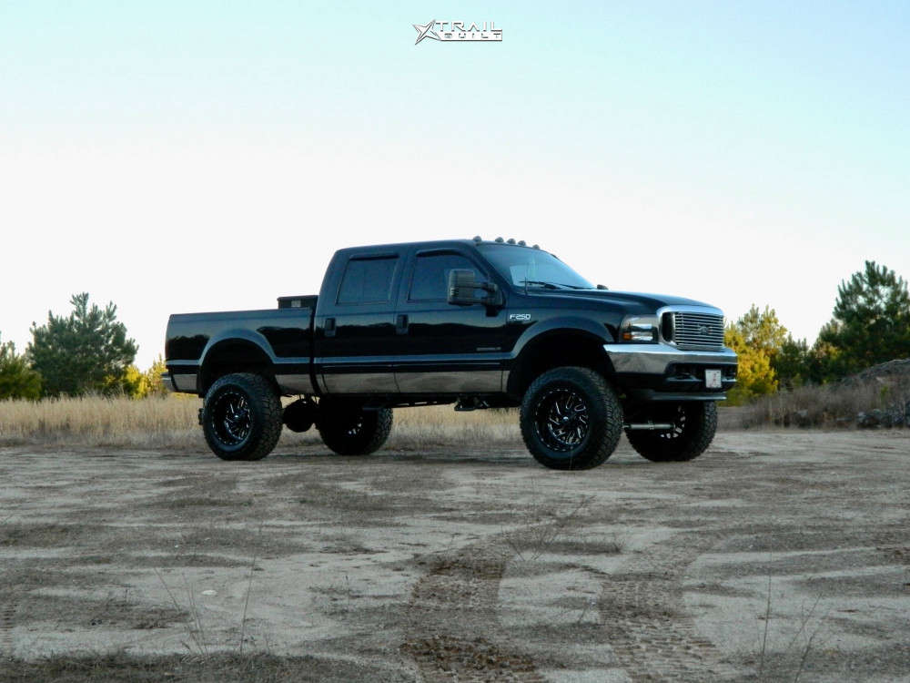 2001 Ford F-250 Super Duty Wheel Offset Aggressive > 1" Outside Fender ...