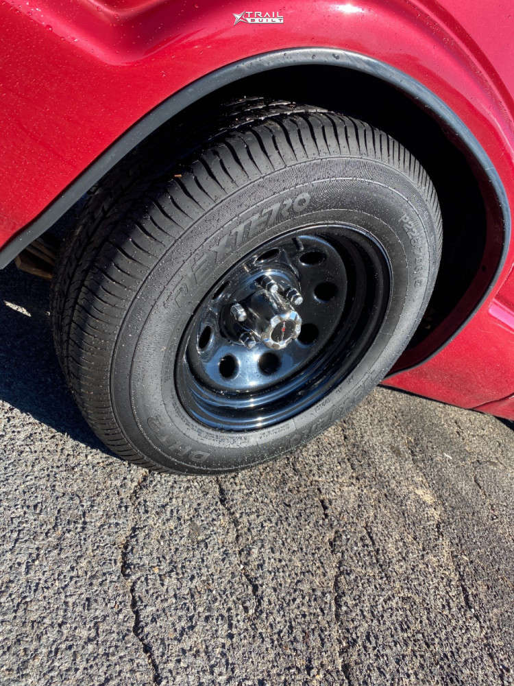 1999 Chevrolet S10 Wheel Offset Aggressive > 1" Outside Fender Lowered ...