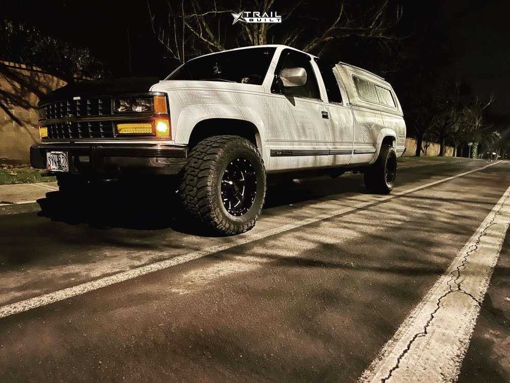 1993 Chevrolet K2500 Wheel Offset Super Aggressive 3"-5" Stock ...