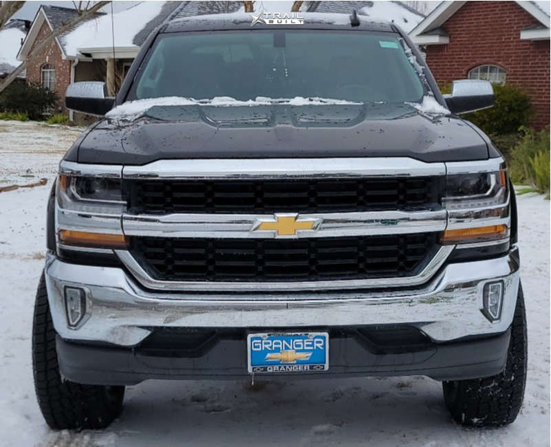 2018 Chevrolet Silverado 1500 Wheel Offset Aggressive > 1" Outside ...