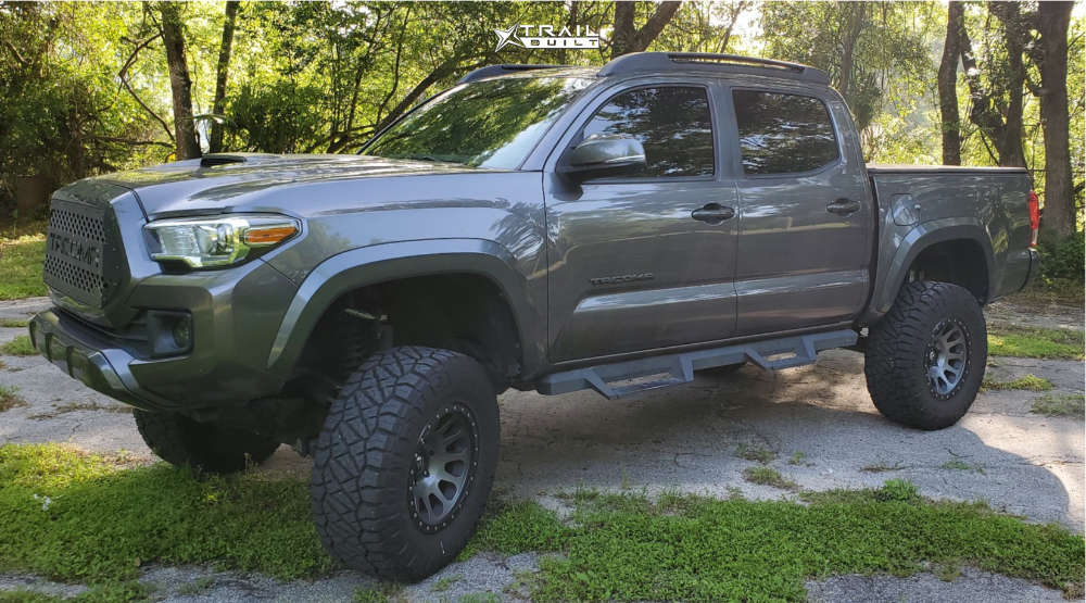 2017 Toyota Tacoma Wheel Offset Aggressive > 1" Outside Fender ...