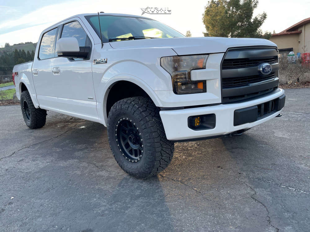 2016 Ford F-150 Wheel Offset Aggressive > 1" Outside Fender Leveling ...